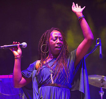 Erica Falls - Music Inside Out